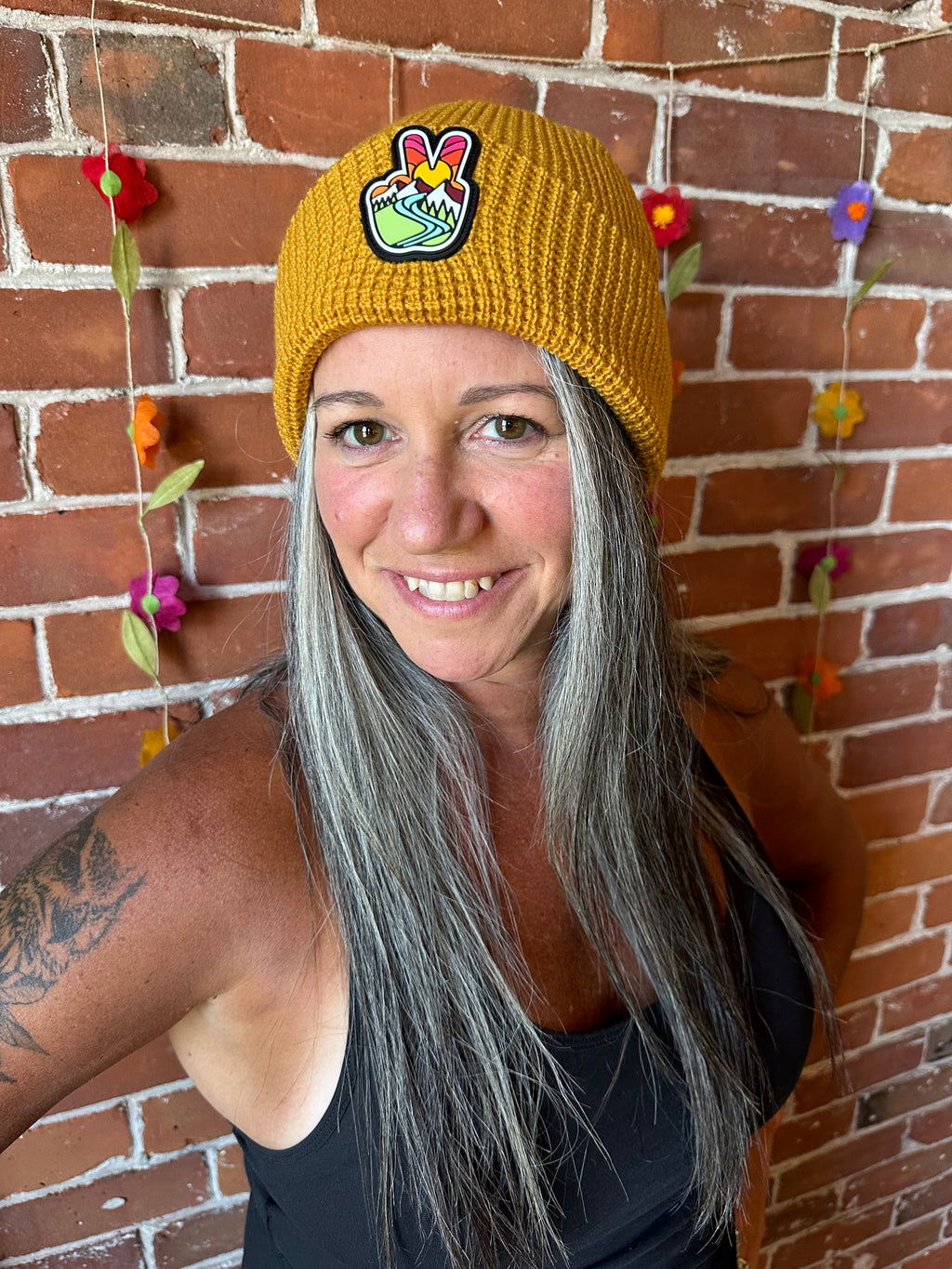 Golden - Waffle Knit Peace Sign Beanie Hat – MountainGirlClothing
